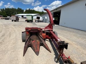 SOLD - Case IH 881 Stock No. A61209 Harvesting | Tractor Zoom