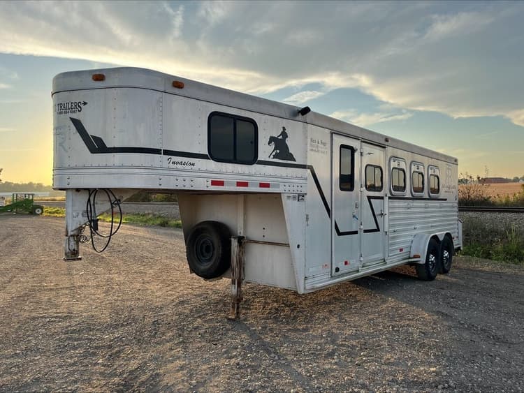 2000 Cherokee Undetermined Ag Trailers Livestock Trailers for Sale ...