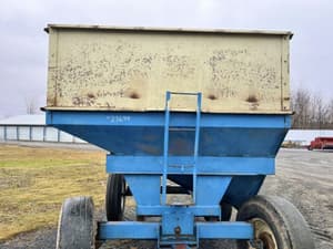 DMI D400 Stock No. C29183 Harvesting For Sale | Tractor Zoom