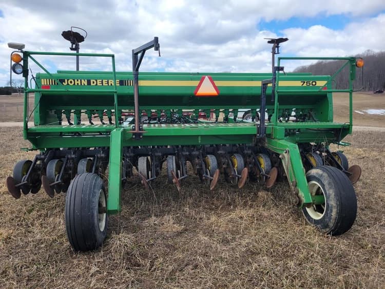 John Deere 750 Planting Grain Drills for Sale | Tractor Zoom