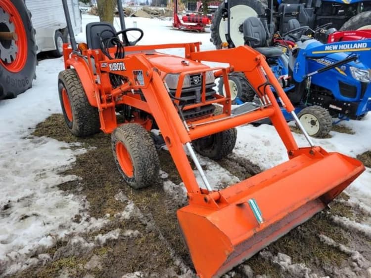Kubota B2400 Tractors Less than 40 HP for Sale | Tractor Zoom