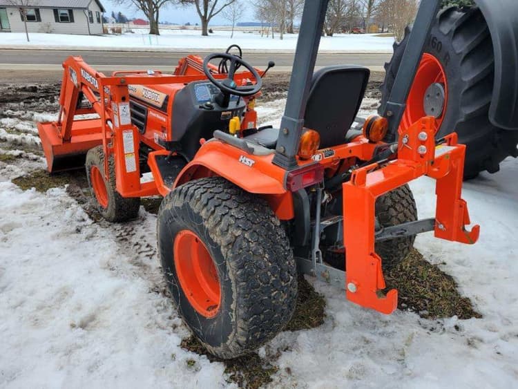 Kubota B2400 Tractors Less than 40 HP for Sale | Tractor Zoom