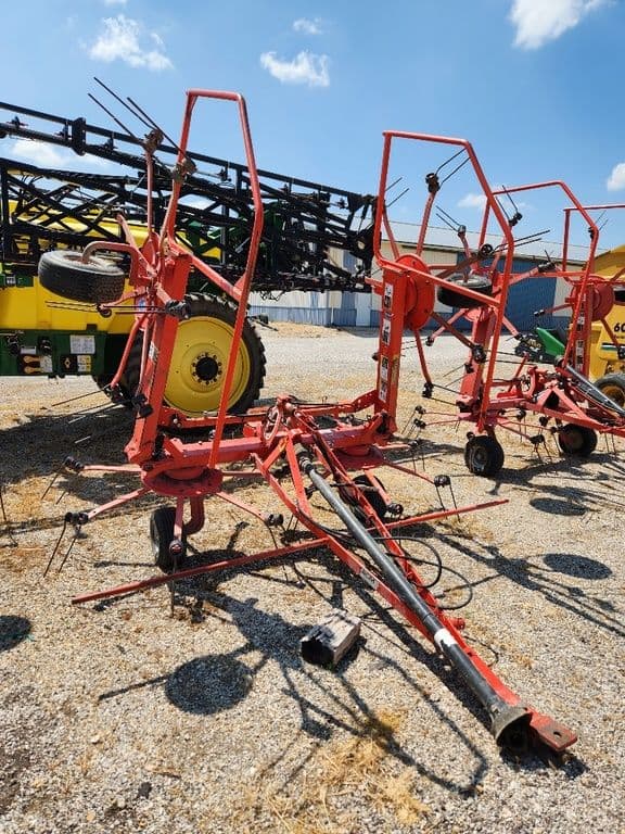 Kuhn GF5202THA Hay and Forage Hay - Rakes/Tedders for Sale | Tractor Zoom