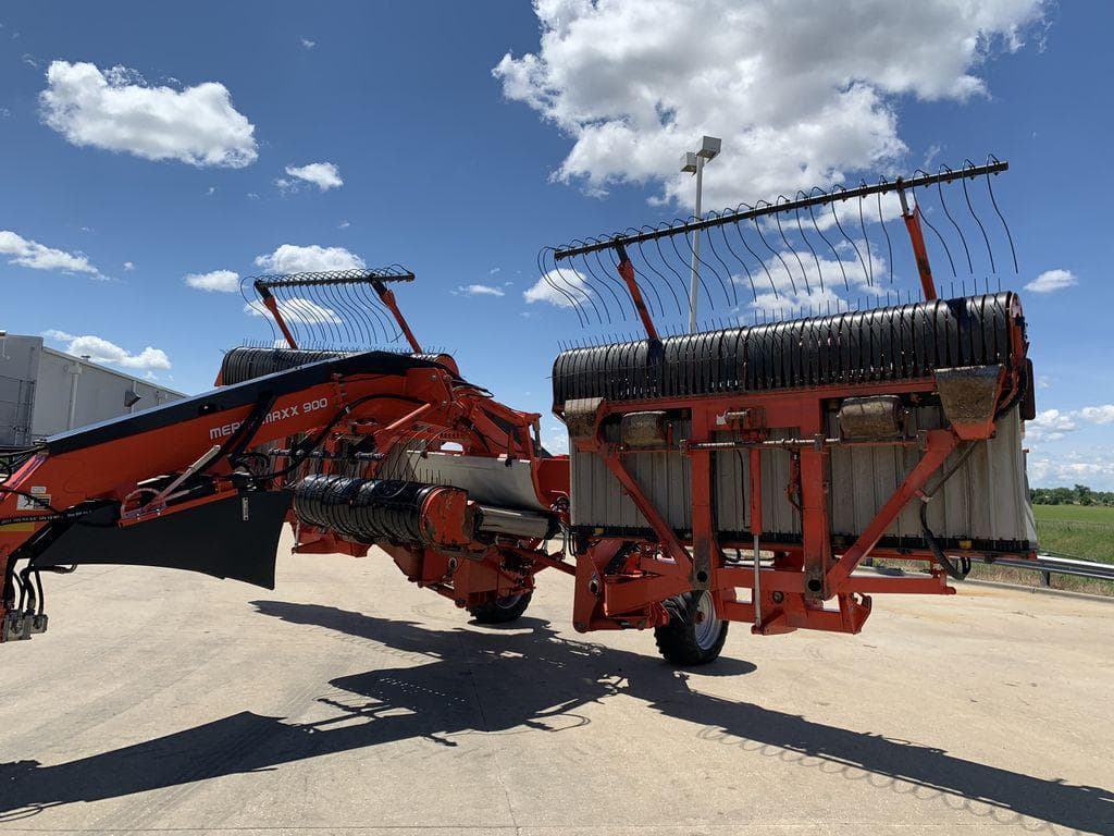 Kuhn Merge-Maxx 900 Hay and Forage Hay - Mergers for Sale | Tractor Zoom