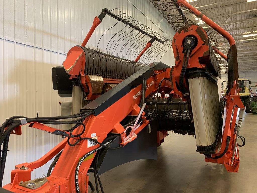 Kuhn Merge-Maxx 900 Hay and Forage Hay - Mergers for Sale | Tractor Zoom