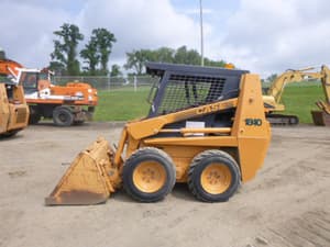 SOLD - 2000 Case 1840 Lot No. 8274 Construction with 941 Hrs | Tractor Zoom