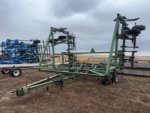 John Deere 1610 Lot No. 516 Tillage For Sale with 32 ft | Tractor Zoom