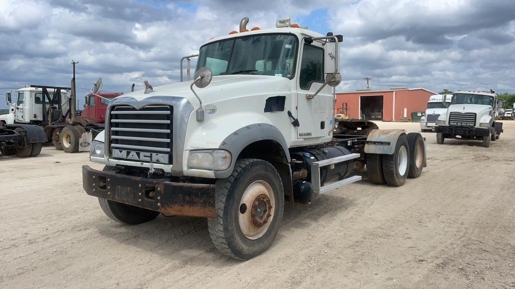 2013 Mack GU713 Other Equipment Trucks for Sale | Tractor Zoom