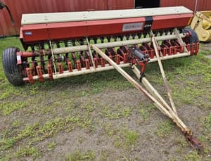SOLD - Melroe 244 Lot No. 1177917 Planting with 24.6 ft | Tractor Zoom