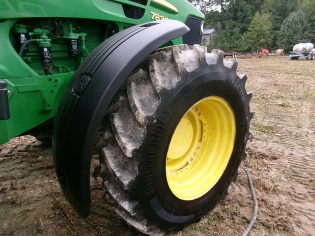John Deere 7830 Lot No. 200 Tractors For Sale with 1,025 Hrs | Tractor Zoom