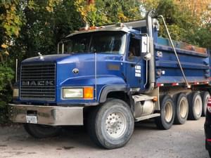 SOLD - 2005 Mack CL700 Lot No. 16234 Other Equipment with 397,000 mi ...