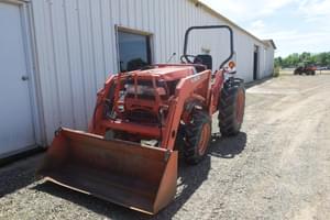 SOLD - Kubota L3010 Lot No. 3341 Tractors with 980 Hrs | Tractor Zoom