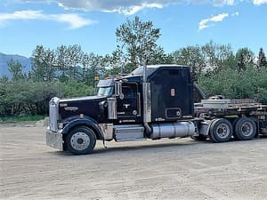 SOLD - 1996 Kenworth W900 Lot No. 135 Other Equipment with 1,220,850 mi | Tractor Zoom