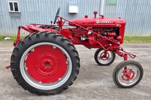 SOLD - Farmall Super AV Lot No. 1890288 Tractors with 16 HP | Tractor Zoom