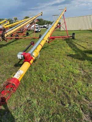 SOLD - Westfield WR80-56 Lot No. 500GH Harvesting with --- Ft | Tractor ...