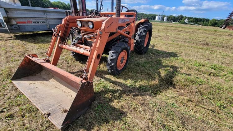 Kubota L275 Tractors Less than 40 HP for Sale | Tractor Zoom
