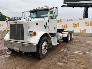 SOLD - 2010 Peterbilt 365 Lot No. 265076 Other Equipment with 619,427 ...