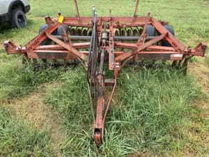 International Harvester 475 Lot No. 130 Tillage For Sale with 10 ft ...