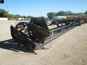 2012 MacDon D60 Lot No. 1002 Harvesting For Sale with 30 ft | Tractor Zoom