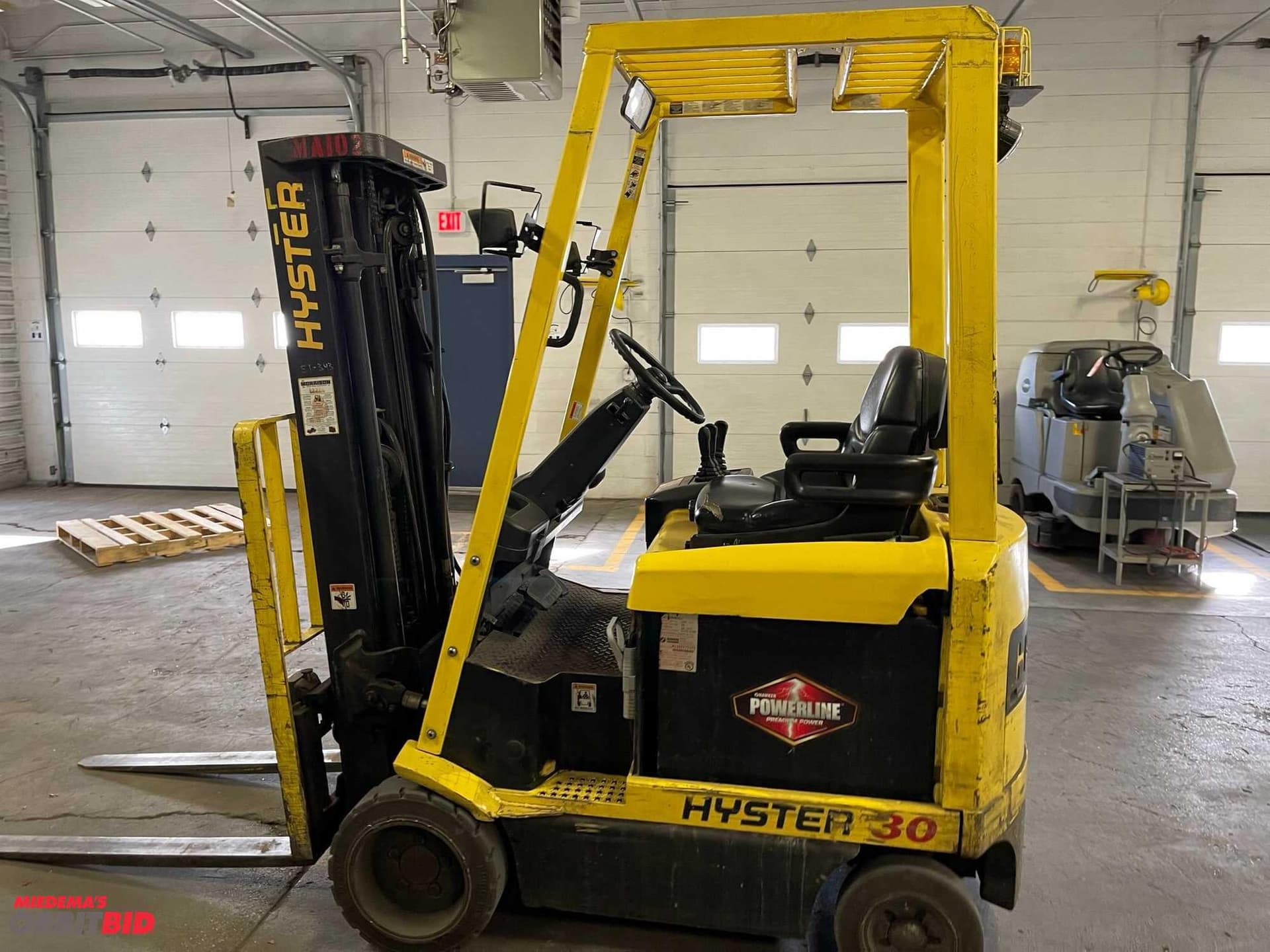 Hyster 30 Construction Forklifts for Sale | Tractor Zoom