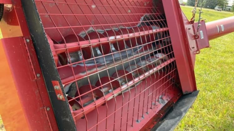 Buhler Farm King 1060 Harvesting Grain Augers/Conveyors for Sale ...