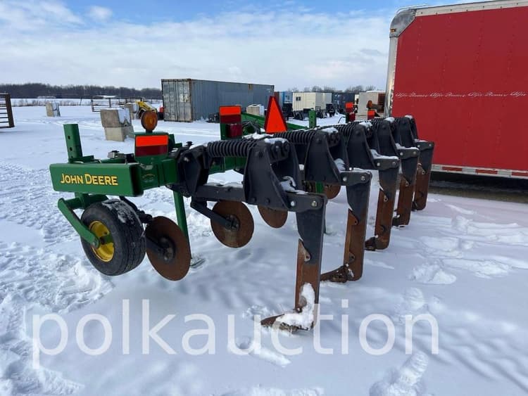 John Deere 2100 Tillage Rippers for Sale | Tractor Zoom