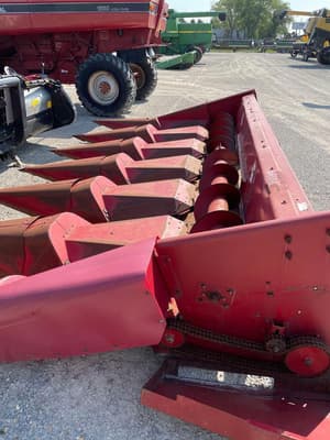 SOLD - Case IH 1063 Lot No. 5337 Harvesting with 6 Rows | Tractor Zoom