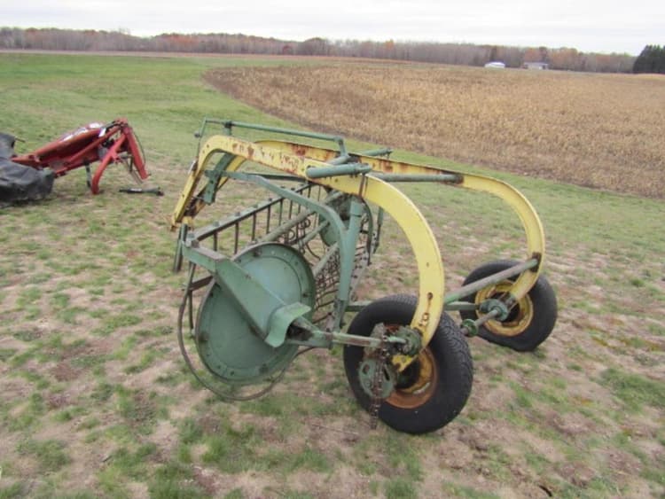 John Deere 894 Hay and Forage Hay - Rakes/Tedders for Sale | Tractor Zoom
