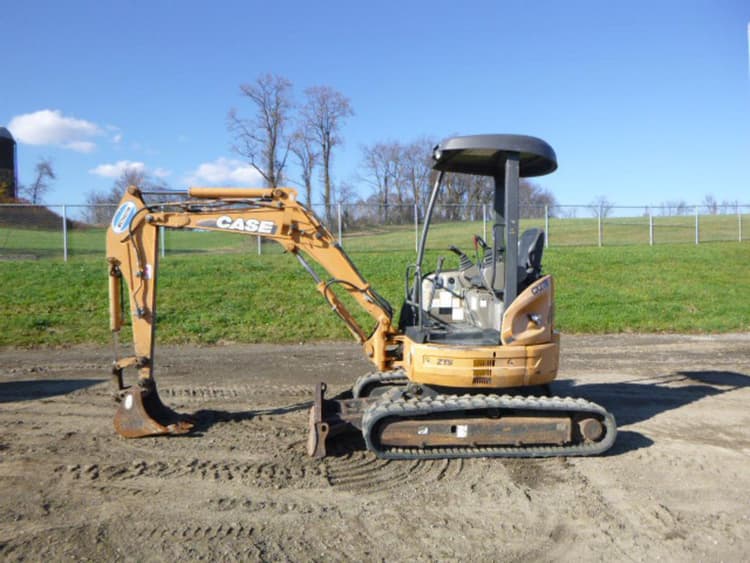 SOLD - 2011 Case CX27B Construction Compact Excavators | Tractor Zoom