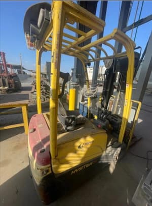 SOLD - Hyster 35 Lot No. 4001 Construction with --- Hrs | Tractor Zoom