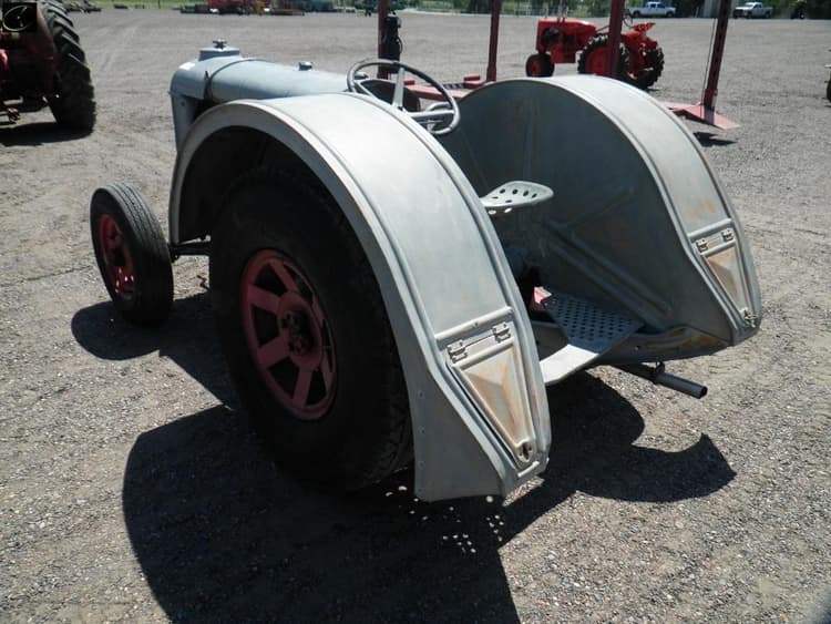 1930 Fordson N Tractors Less than 40 HP for Sale | Tractor Zoom