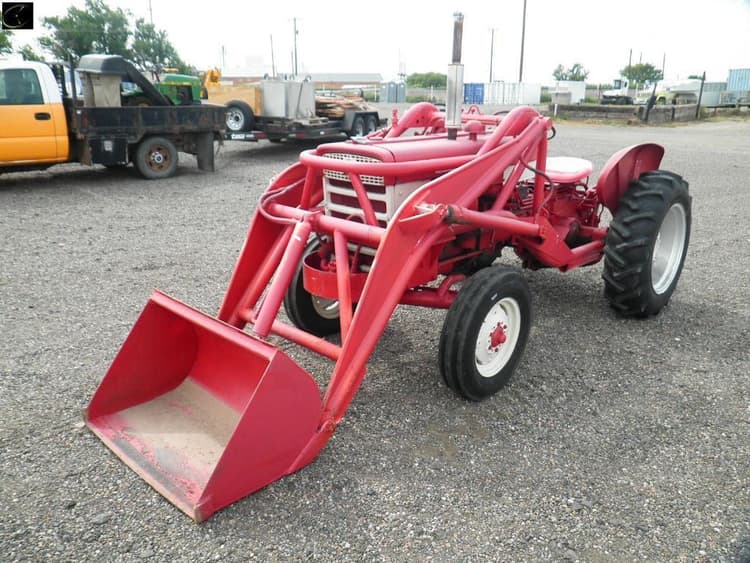 1958 International Harvester 240 Tractors 40 to 99 HP for Sale ...