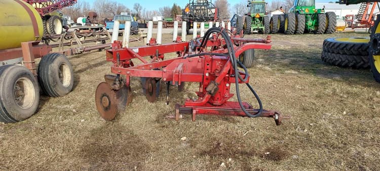 International Harvester 700 Tillage Plows for Sale | Tractor Zoom