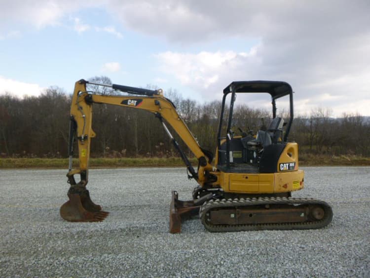 SOLD - 2014 Caterpillar 304E Construction Compact Excavators | Tractor Zoom