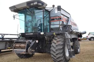 SOLD - 1992 Gleaner R62, 4996 E 3696S Hours, Rear Wheel Drive, Feeder ...