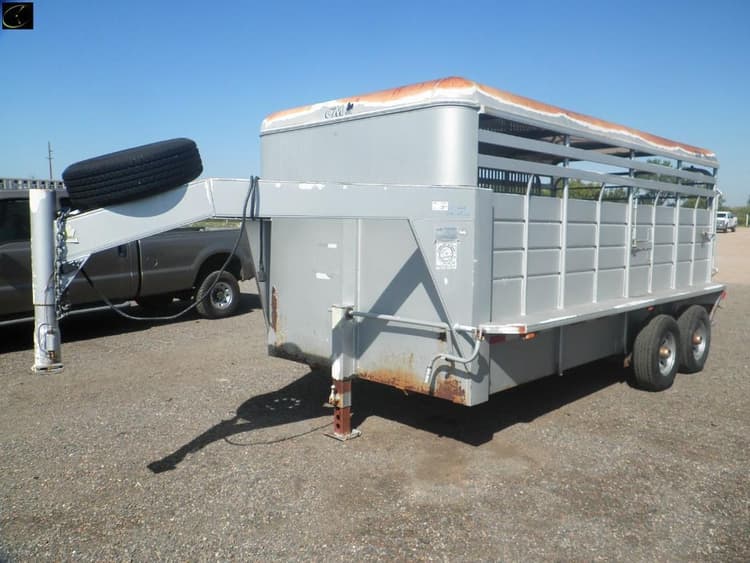 2005 CM Undetermined Ag Trailers Livestock Trailers for Sale | Tractor Zoom