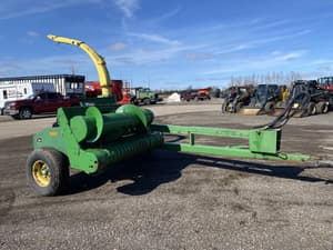SOLD - 1988 JOHN DEERE 3970 CHOPPER, WITH 5' HAY HEAD, S/N ...