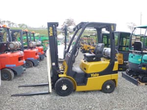 SOLD - 2015 Yale GLP040 Lot No. 4109 Construction with --- Hrs ...