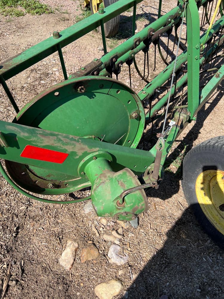 John Deere 640 Hay and Forage Hay - Rakes/Tedders for Sale | Tractor Zoom