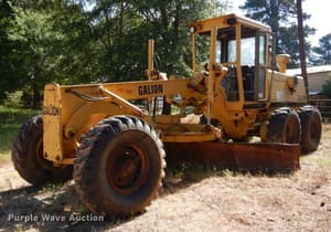 SOLD - Galion A550 Lot No. DK0386 Construction with 7,659 Hrs | Tractor ...