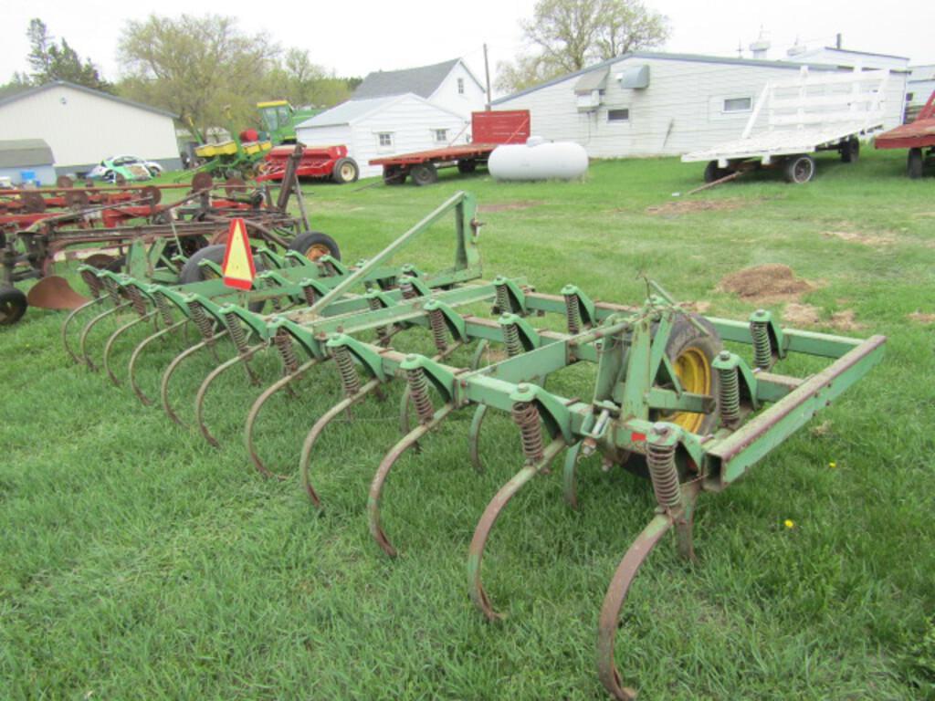 John Deere 1100 Tillage Field Cultivators for Sale | Tractor Zoom