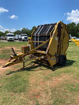 SOLD - Vermeer 605C Lot No. 1105 Hay and Forage with --- Bales ...