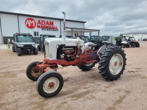 SOLD - Ford 900 Lot No. 117 Tractors with 40 HP | Tractor Zoom