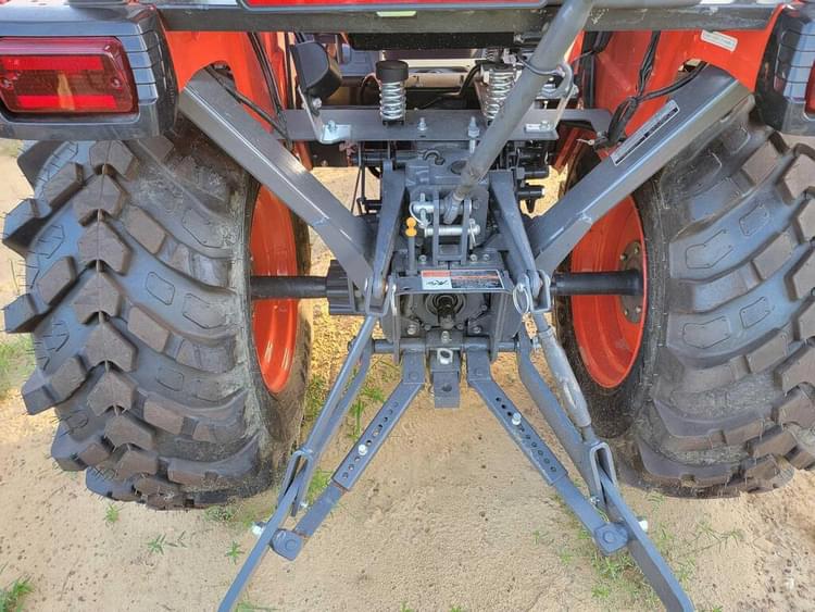 Kubota LX2610 Tractors Less than 40 HP for Sale | Tractor Zoom