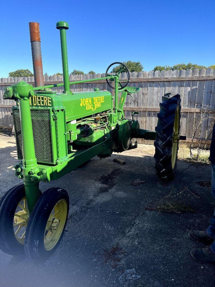 SOLD - 1937 John Deere B Tractors Less than 40 HP | Tractor Zoom