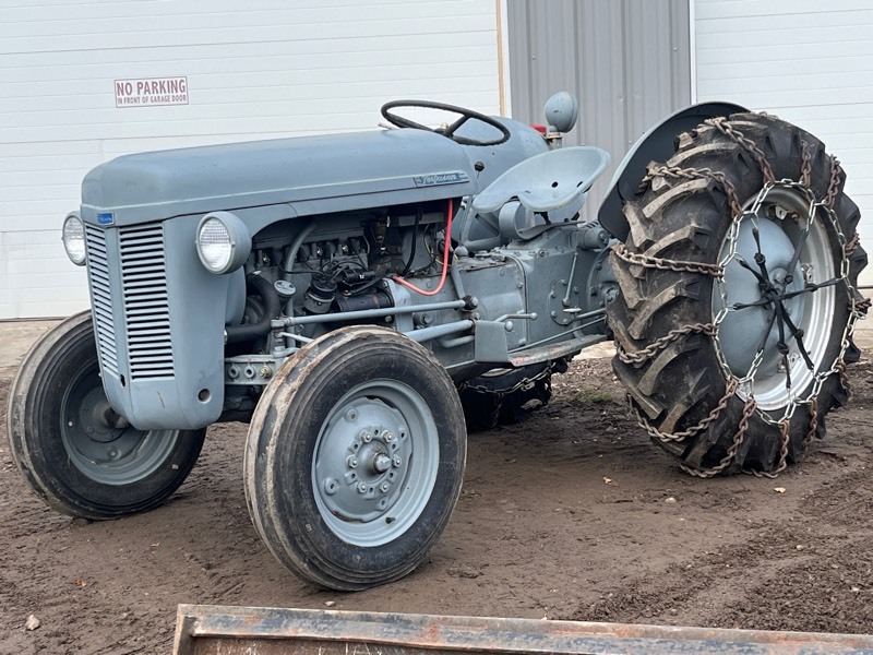 SOLD - 1939 Ferguson TO-30 Tractors with 31 HP | Tractor Zoom