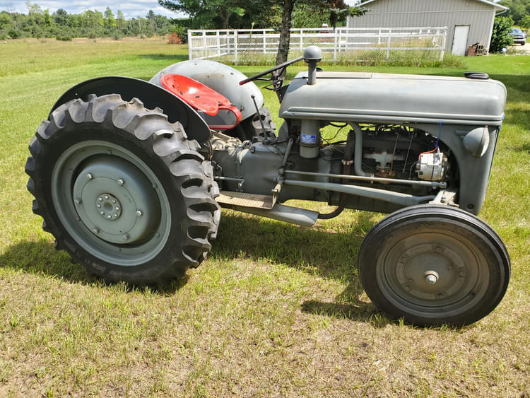 1940 Ford 9N Tractors Less than 40 HP for Sale | Tractor Zoom