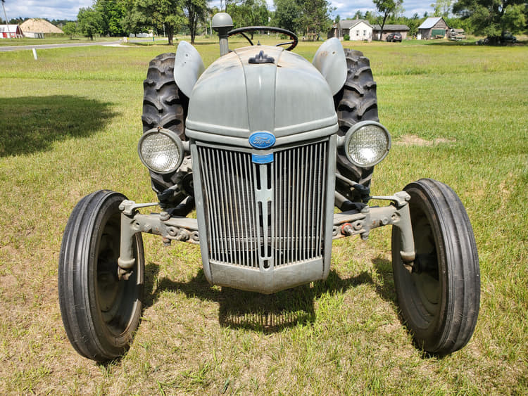 1940 Ford 9N Tractors Less than 40 HP for Sale | Tractor Zoom