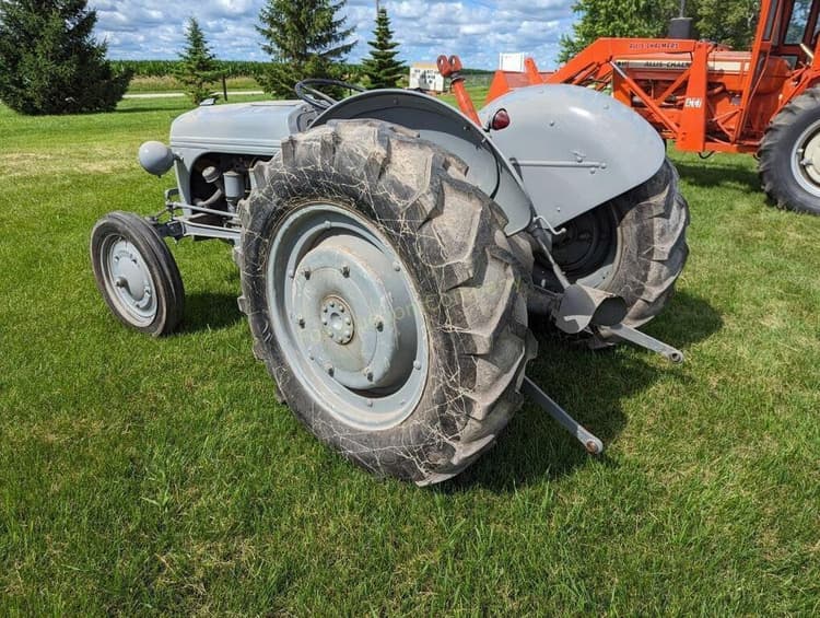 1941 Ford 9N Tractors Less than 40 HP for Sale | Tractor Zoom