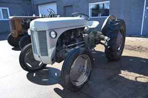 SOLD - 1943 Ferguson Tractor Tractors with 28 HP | Tractor Zoom